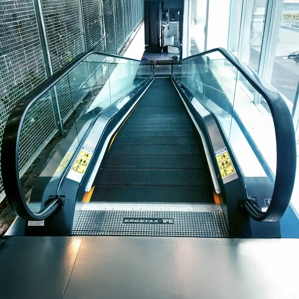 Esteira Rolante Inclinada – BIM REVIT